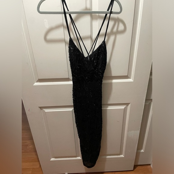 Windsor | Dresses | Windsor Black Sequin Dress | Poshmark